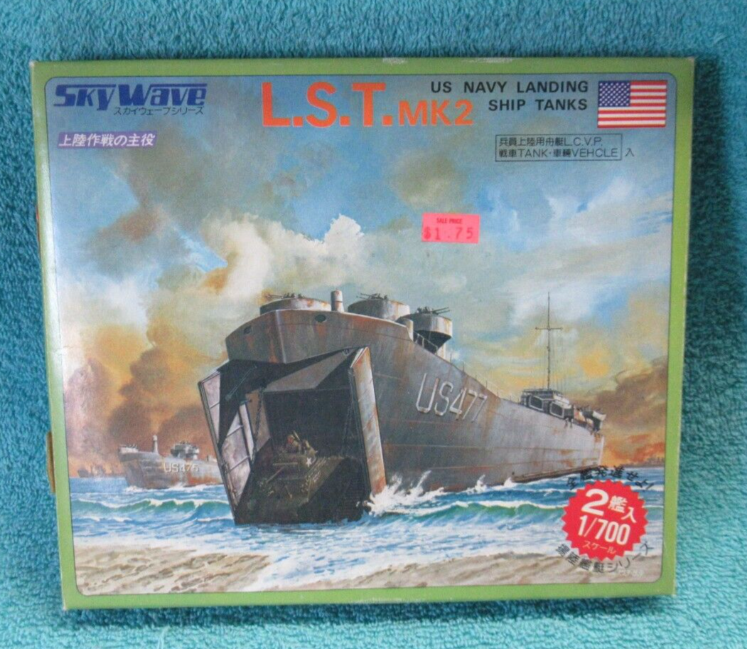 1:700 WWII LST Mk2 US Navy Transport Harbor Ships Tanks Trucks Sealed ...