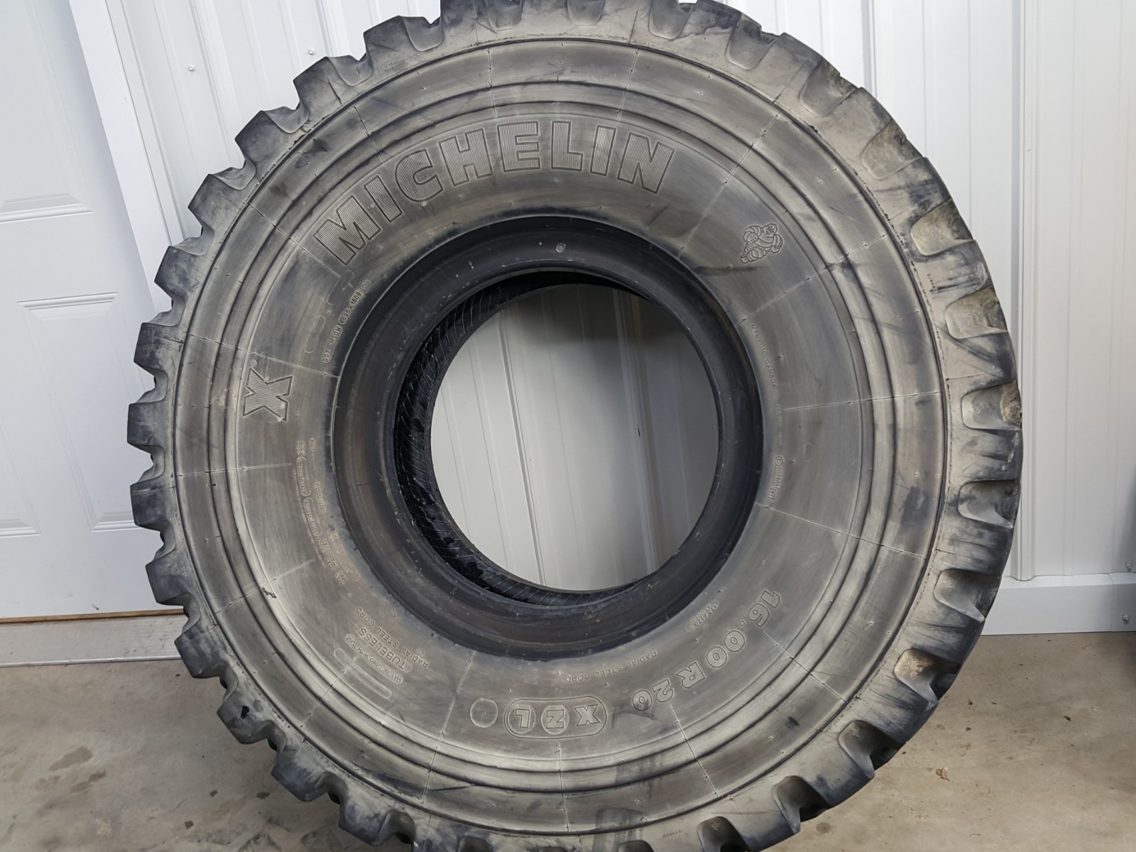 Michelin XZL 16.00 R20 Off-Road 22 Ply 6X6 Mud Truck Tires 70-80% Tread ...