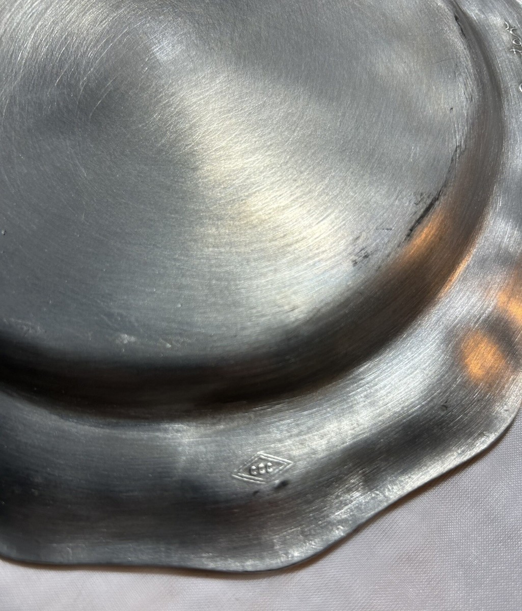Colonial Pewter Casting How To Make A Pewter Cast : 8 Steps (with