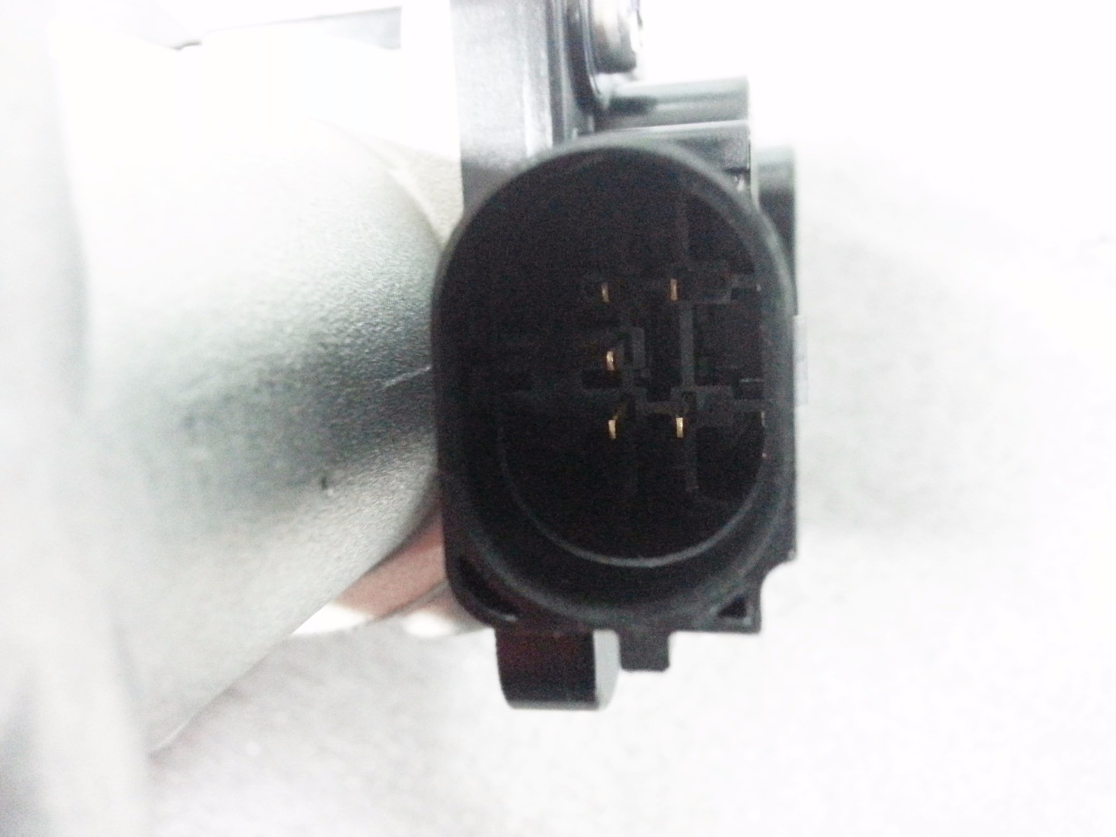 EGR Valve 1pc Gasket 1pc For Hyundai Tucson ix35 2.0 Diesel 2010 ...