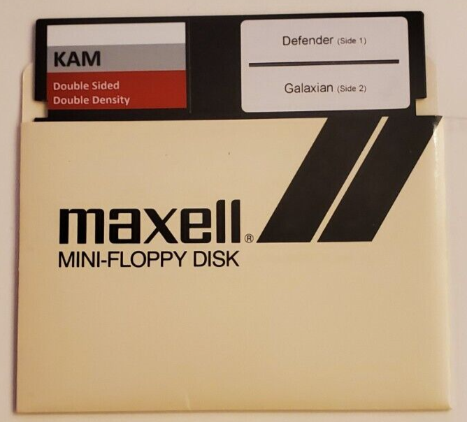 🍎 Apple II, II+, IIe, IIc, IIgs: Defender / Galaxian games on floppy ...