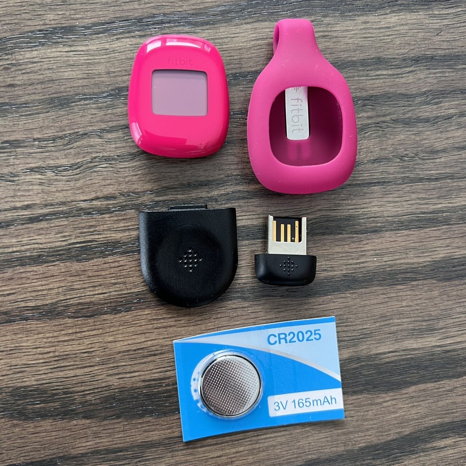 Fitbit Zip Wireless Activity Calorie Steps Tracker Clip On Pedometer ...