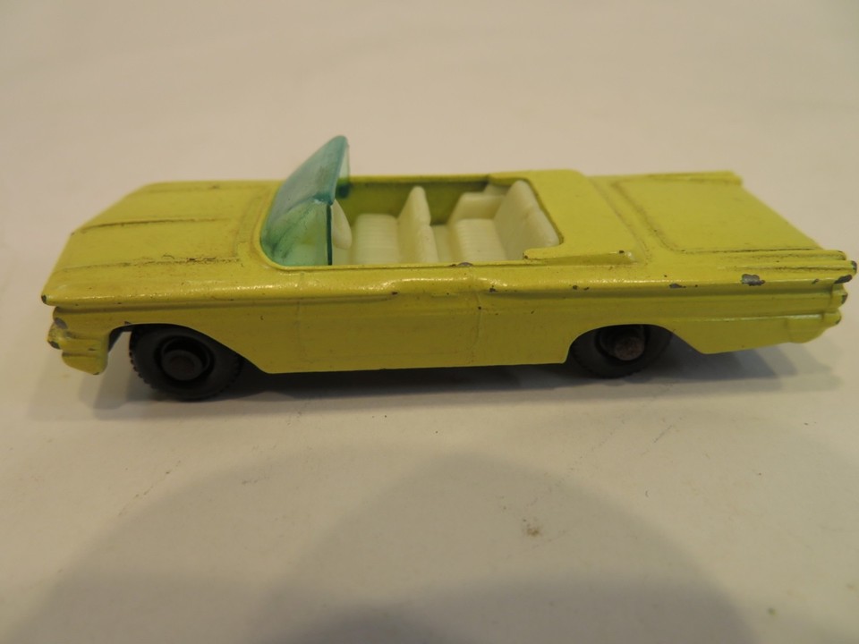 Vintage Matchbox Lesney No 39 Pontic (Yellow) Convertible With Original ...