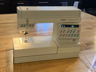 PFAFF Anniversary Edition CREATIVE 1472 with IDT DUAL FEED SEWING ...