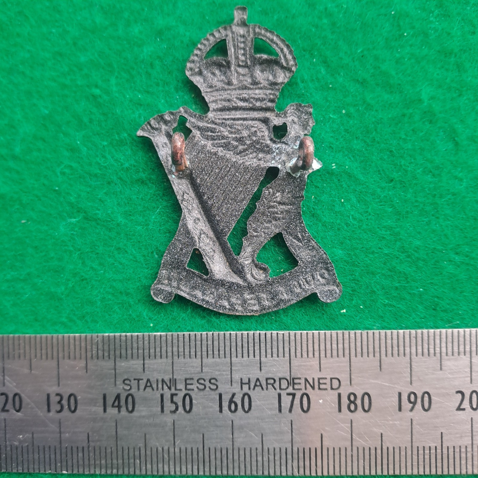 Irish Royal Ulster Rifles Regiment Cap Badge KC Lugs - British Army ...