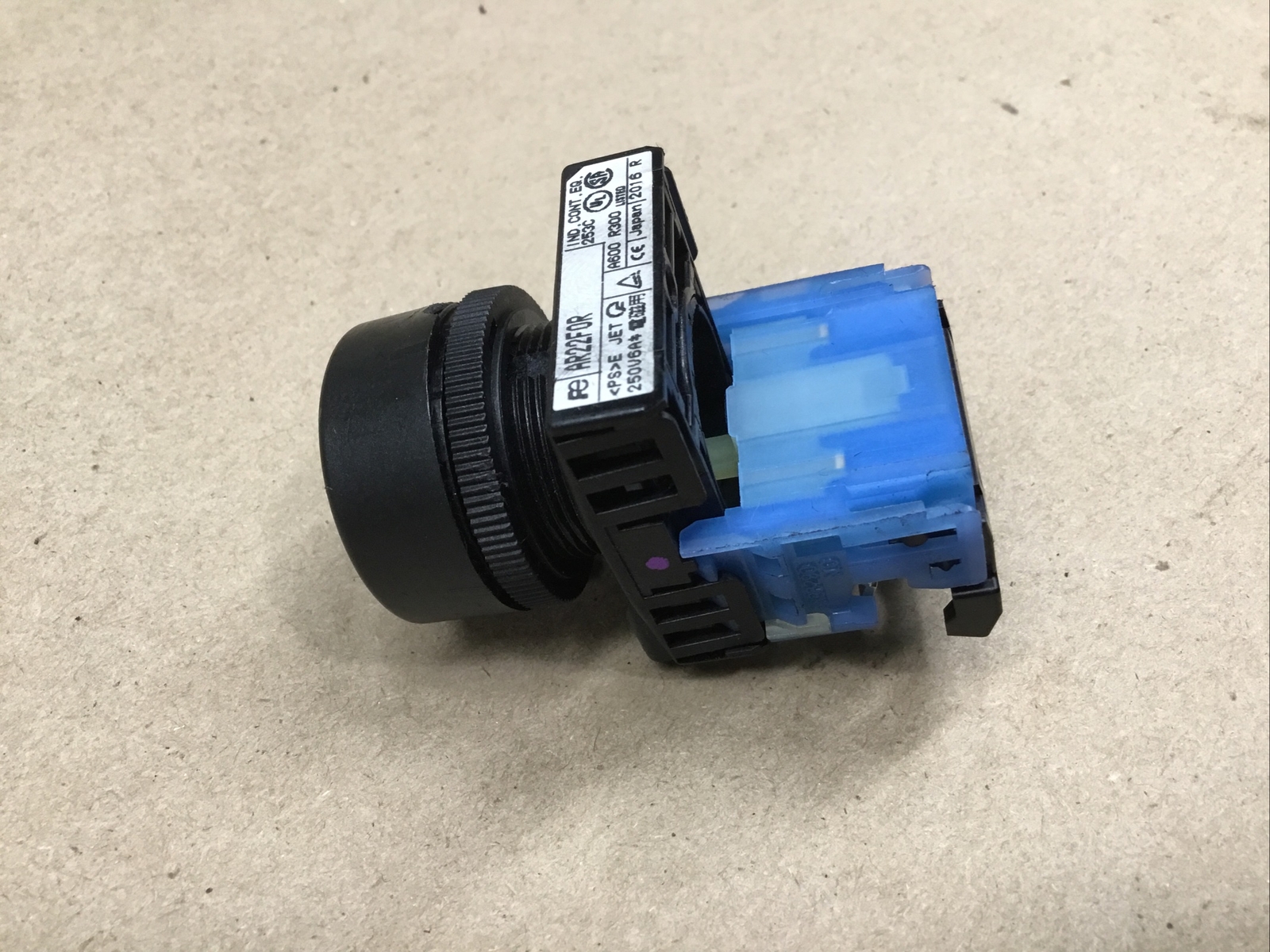 Fuji Electric AR22FOR Momentary Push Button Flush #2020I46*AD | eBay