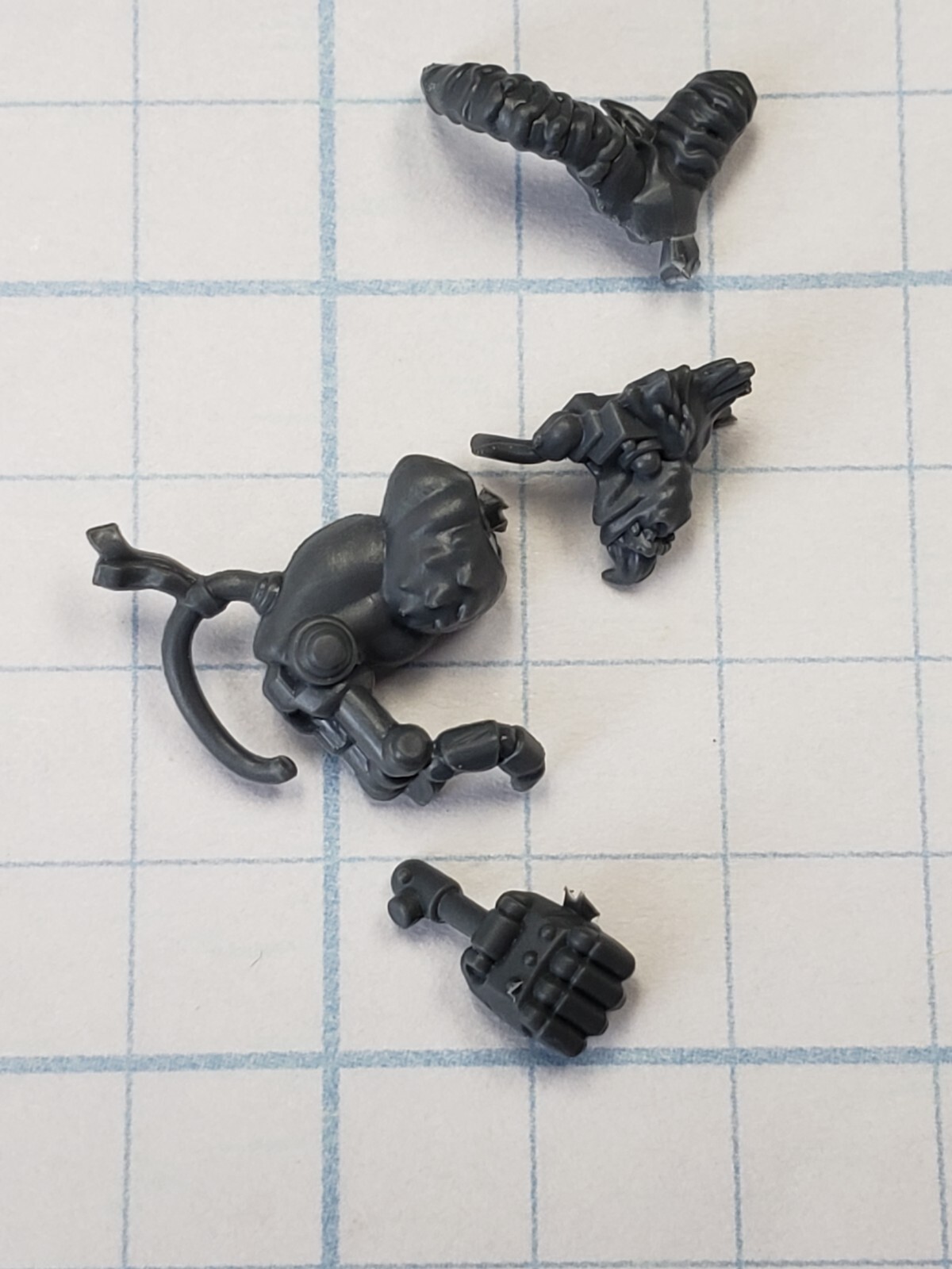 40k Chaos Space Marines Bits KT Fellgor Ravager Champion Bionic Head ...