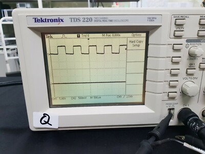 Oscilloscopes - Tektronix Tds 220