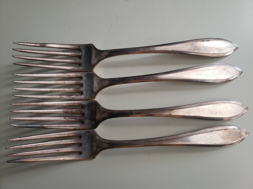 4 ANTIQUE VINTAGE COLLECTABLE * R.C.CO * SILVER PLATED FORKS 7.5"- PLUS ...
