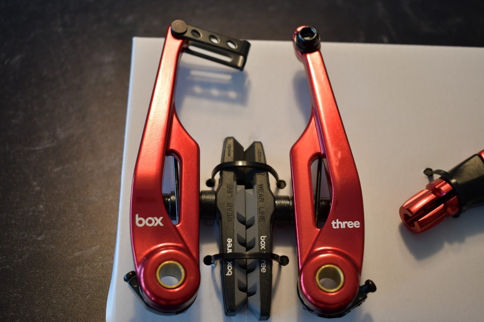 BOX THREE PRO 108mm BMX BRAKE KIT WITH LEVER AND BLACK CABLE - RED | eBay