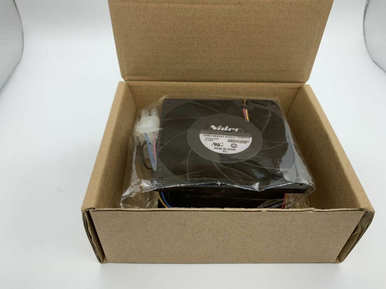 NIDEC V80E14MS2A3-57A611 239D1412P002 WR60X10356 13.6V DC 0.16A cooling ...