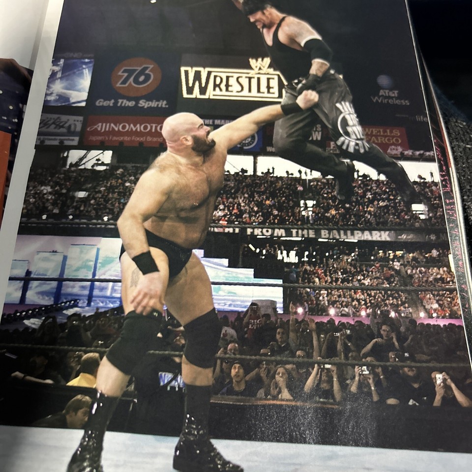 WWE Raw Magazine May 2004 Trish Stratus Christian WrestleMania W ...