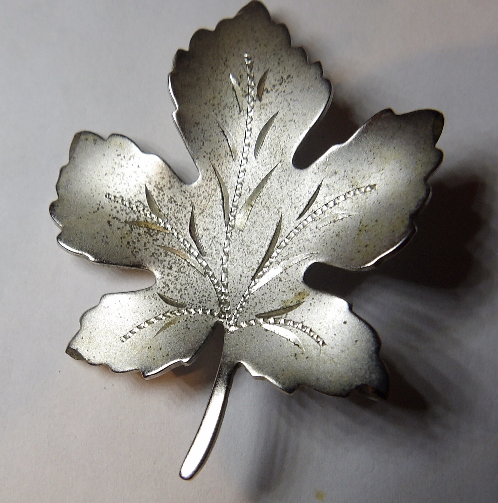 Sterling Silver - Canadian Maple Leaf Brooch Pin - 8g | eBay