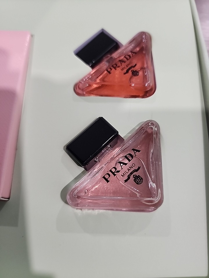 PRADA Perfume Trio Gift Set 3)1prada Eau De Parfum 30ml & 2pc 7ml/0 ...