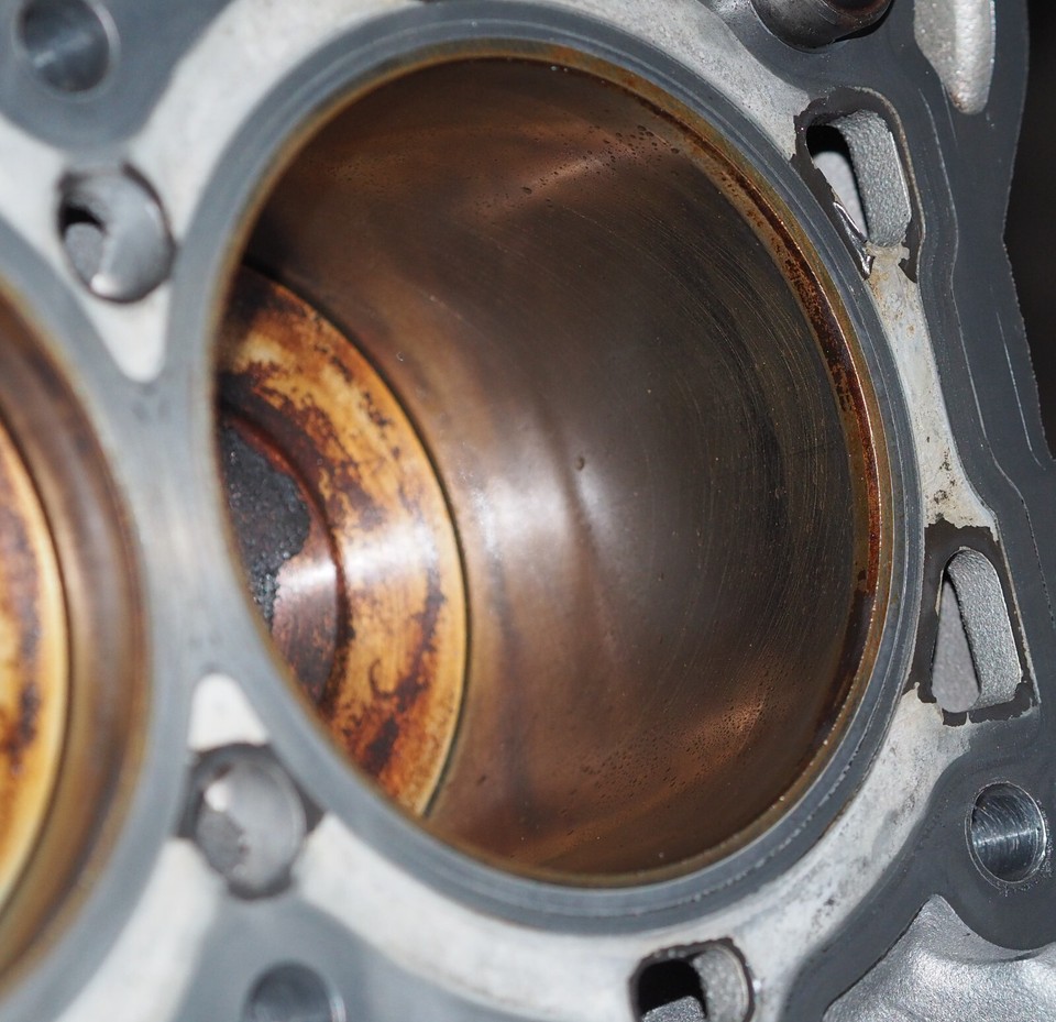 2010-2014 Aston Martin Rapide AM11 5.9L V12 Engine Complete Short Block ...