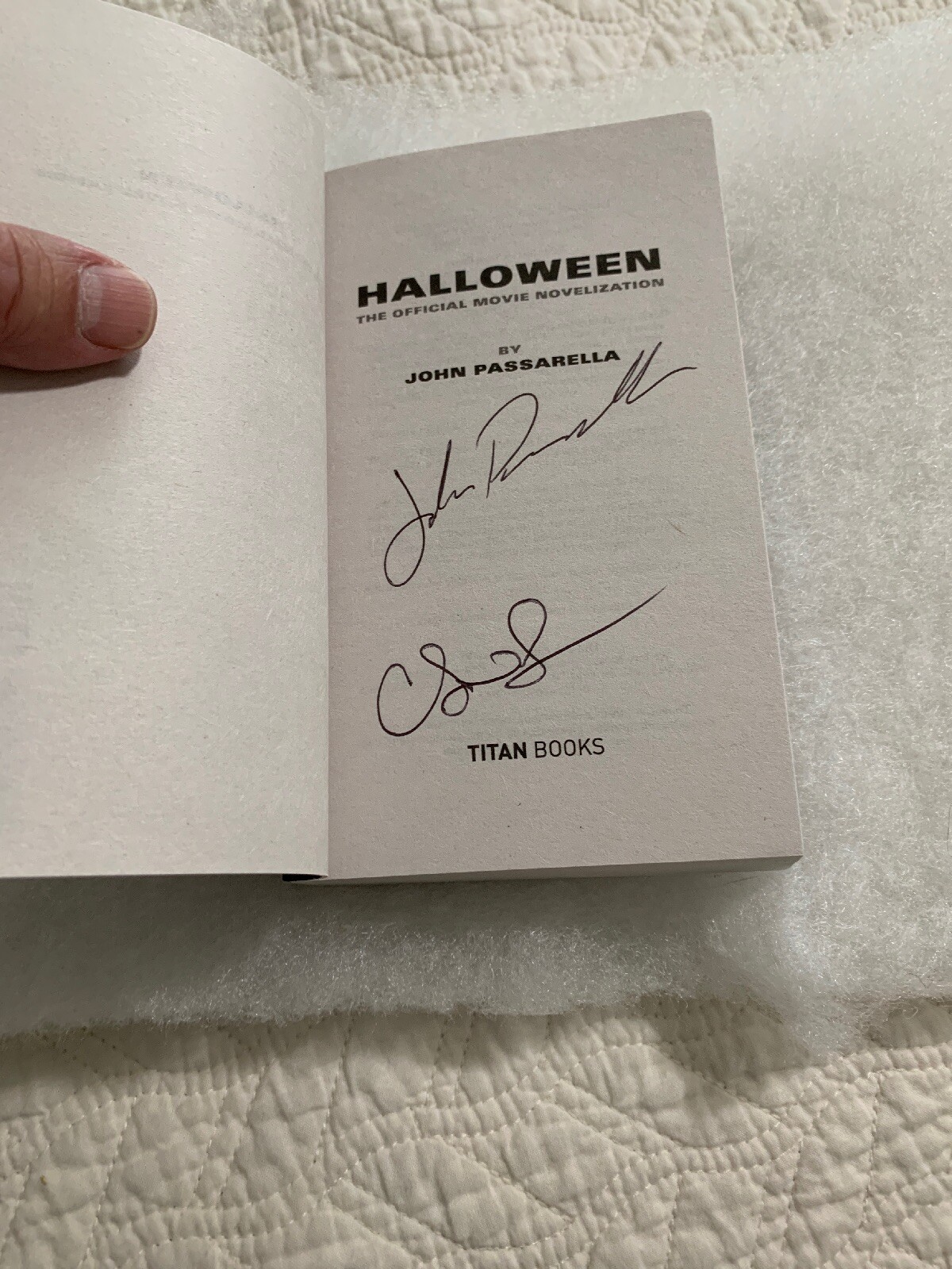 SIGNED Halloween Novelization by John Passarella, Christopher Nelson PB ...