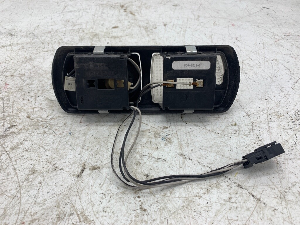 Kenworth Swivel Adjustable Dome Light Lamp Assembly P54-1016-2 Semi ...