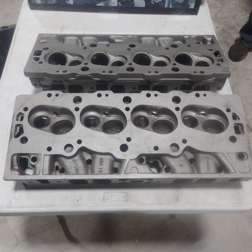 OEM GM Big Block Chevy Rectangular Port Heads 3919840 396 427 454 HP ...