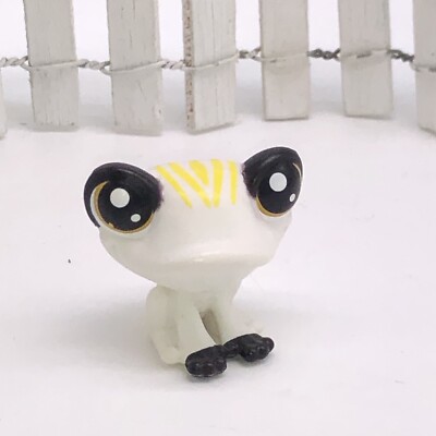 Littlest Pet Shop LPS MINI 1-22 frog white yellow black LB Froglegs | eBay