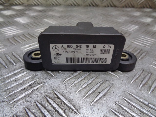 MERCEDES Yaw Rate ESP Sensor 0055421918 / A0055421918 | Compra online ...