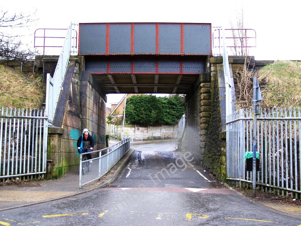 Photo 6x4 Pot Hall Bridge Heywood/SD8510 Looking from Wilton Grove ...