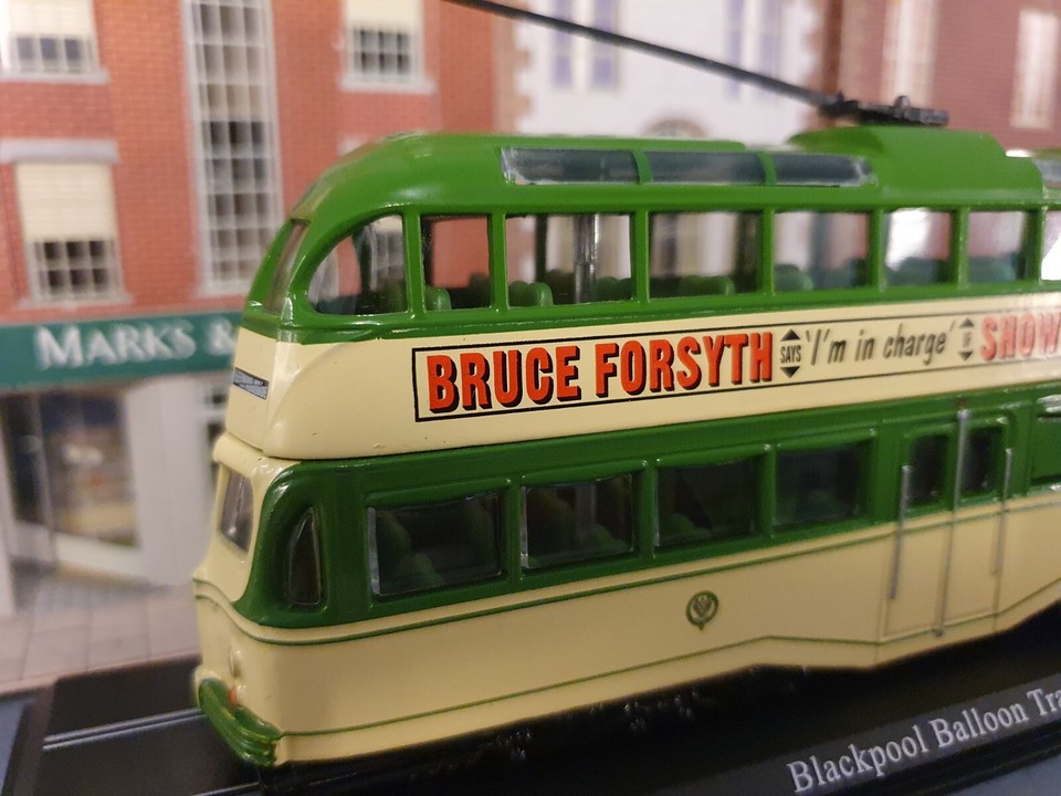 Blackpool Balloon Tram Bruce Forsyth 1960 Bachmann Hornby 1:76 OO Scale ...