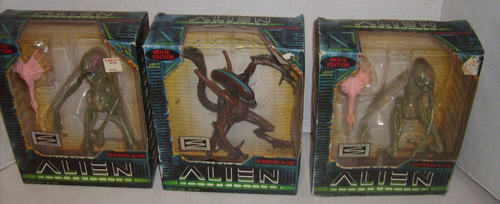 3 ALIEN RESURRECTION HASBRO SIGNATURE SERIES WARRIOR & NEWBORN MOVIE ...