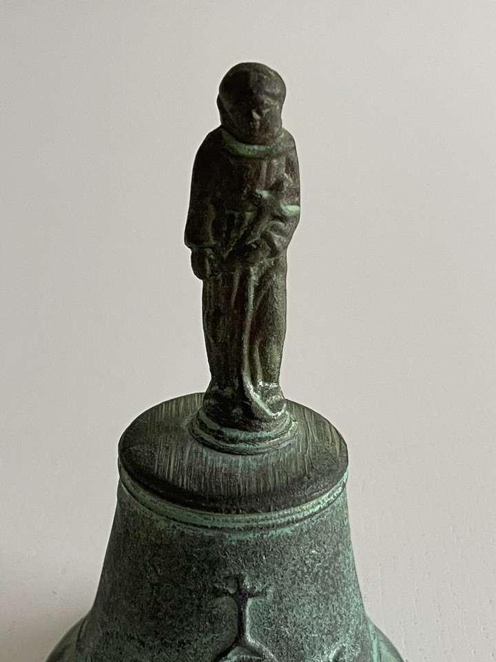 Vintage 1830 Bronze bell Fecit Benitus A Recibus Ano D 1830 Latin ...