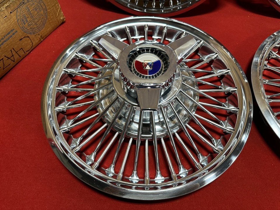 NOS 1964 Ford Galaxie Wire Spoke Spinner Hubcaps C4AZ-1130-A FoMoCo 64 ...