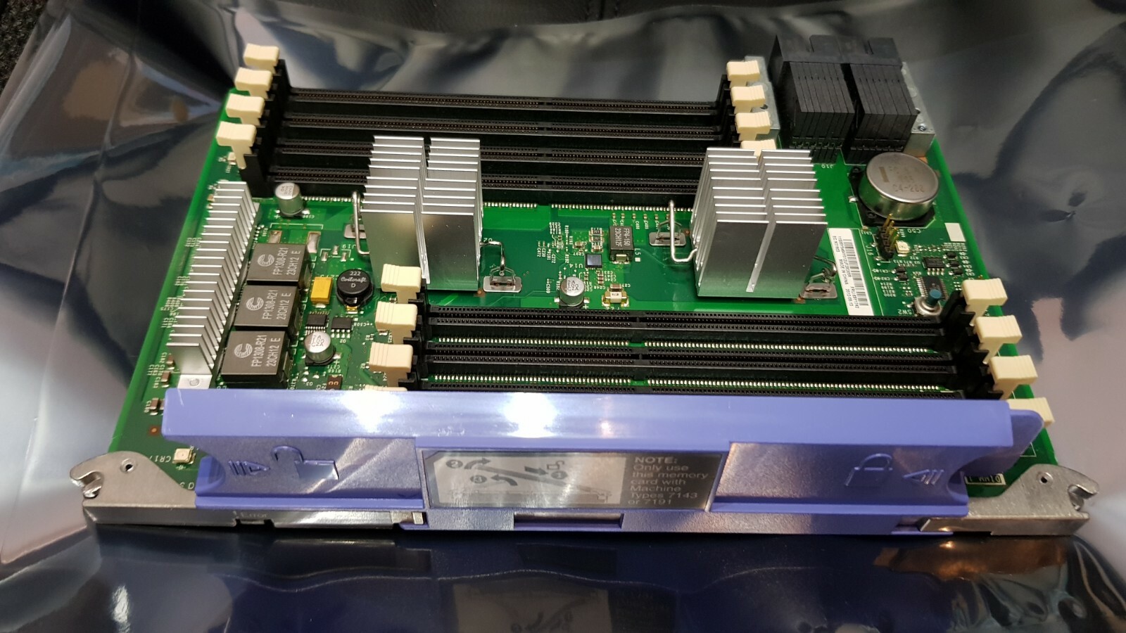 IBM X3850/X3950 X5 TYPE 7143 + 7191 MEMORY CARD RISER/EXPANSION BOARD ...