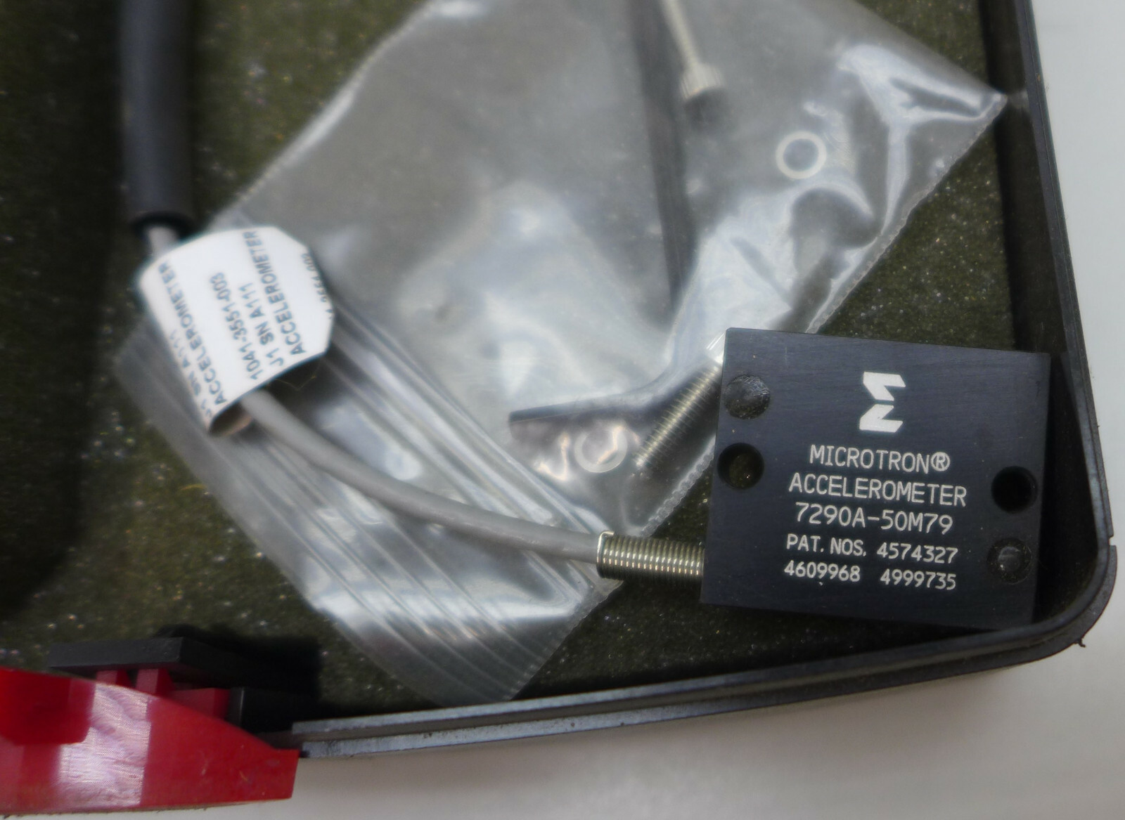 Endevco 7290A-50M79 VC Accelerometer | eBay