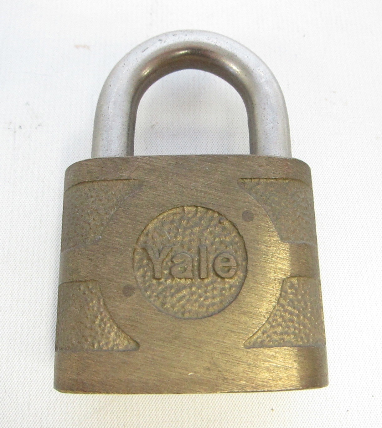 Vintage Large Yale Super Pin Tumbler Lock W/ Keys Padlock 3 1/4" x 2 ...