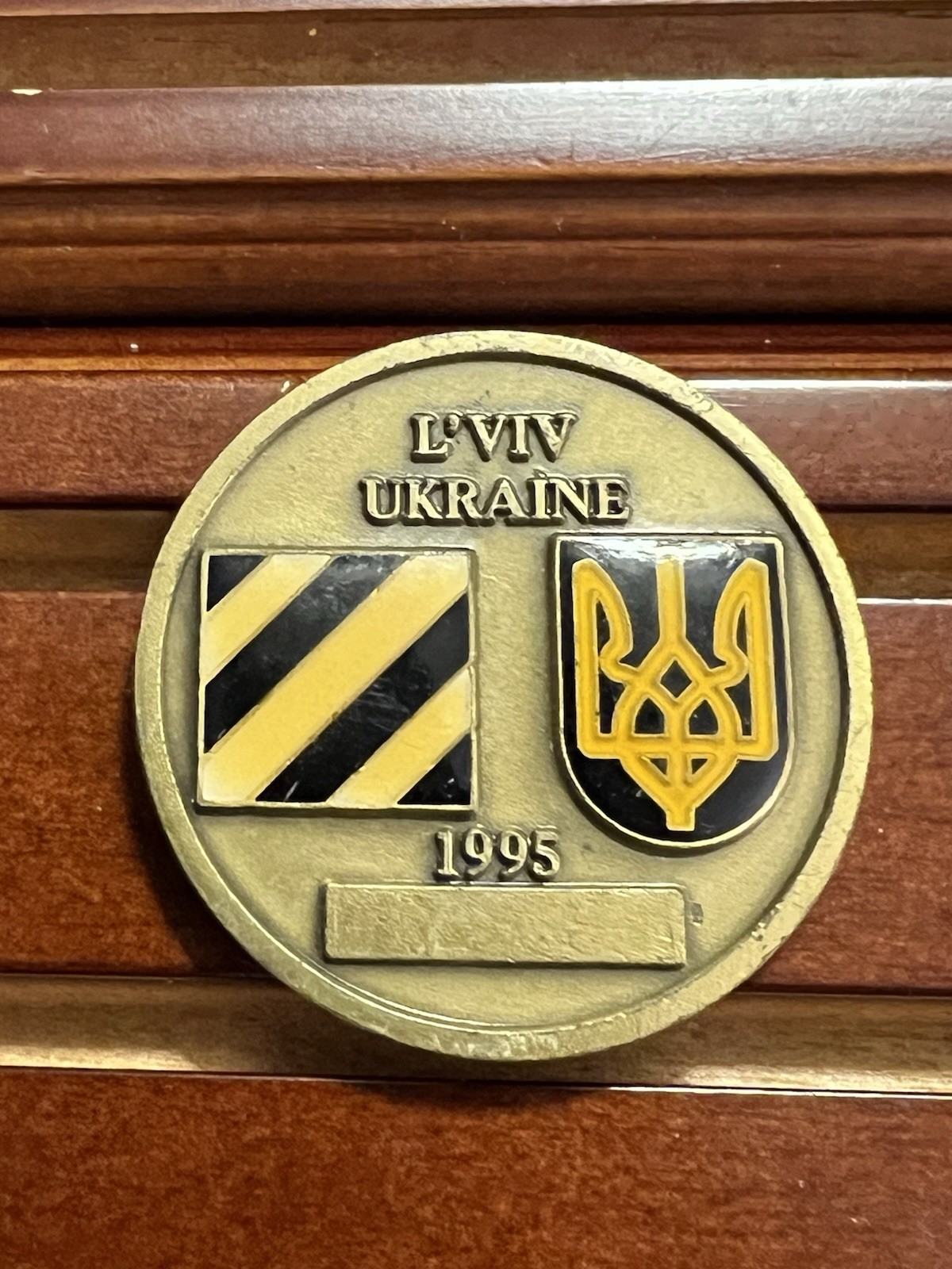 US Ukraine Peace Shield 1995 Challenge Coin | eBay