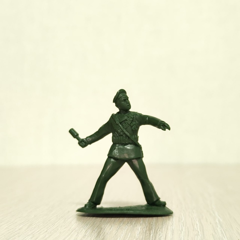 Engineer Basevich Toy Soldiers #1A Red Army Continued Scale 1/32 | eBay