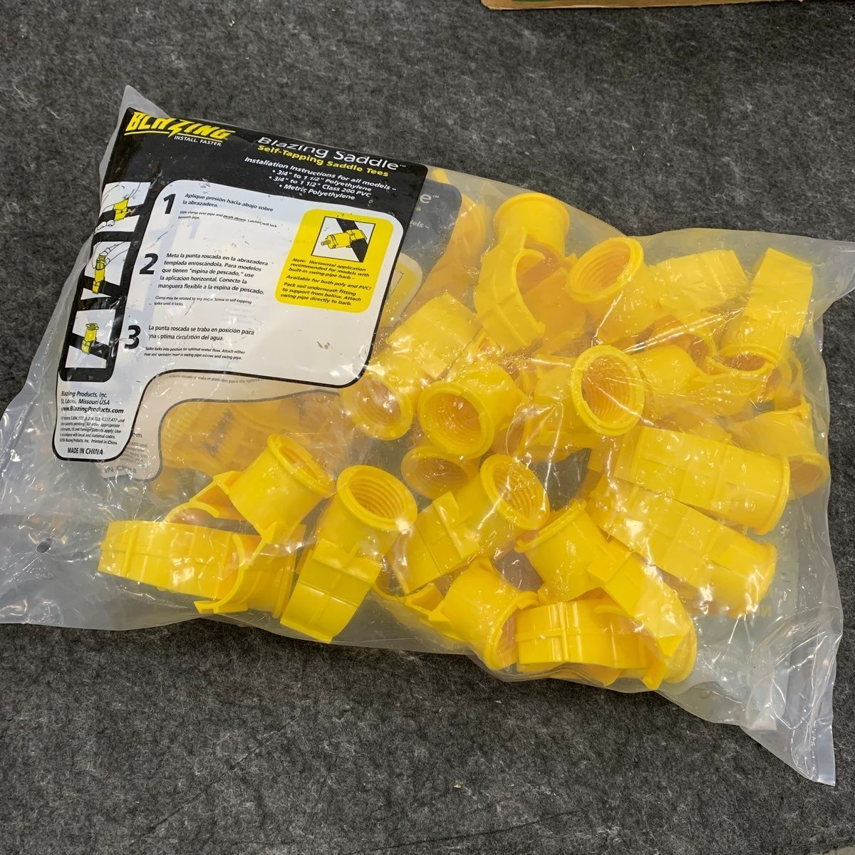 BLAZING BS12900 1 1/4" Blazing Saddle Swing Pipe Barb Polyethylene QTY ...