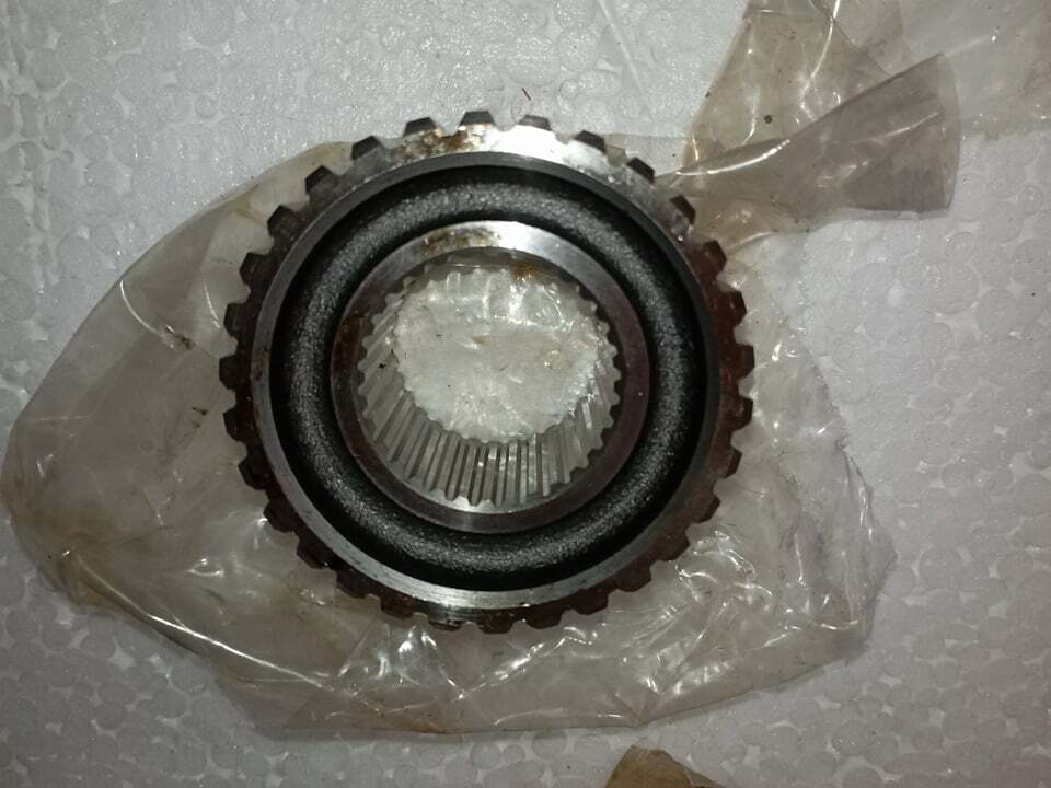 NOS Toyota Land Cruiser Transfer Clutch Hub 36237-60020 | eBay