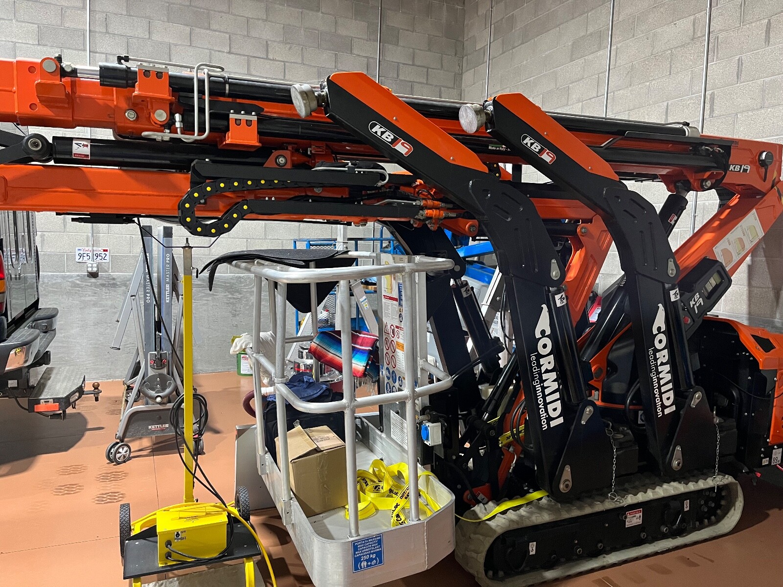 CORMIDI KB19 Manlift Under Bridge lift Crane Winch NEW. BUY IT NOW | eBay