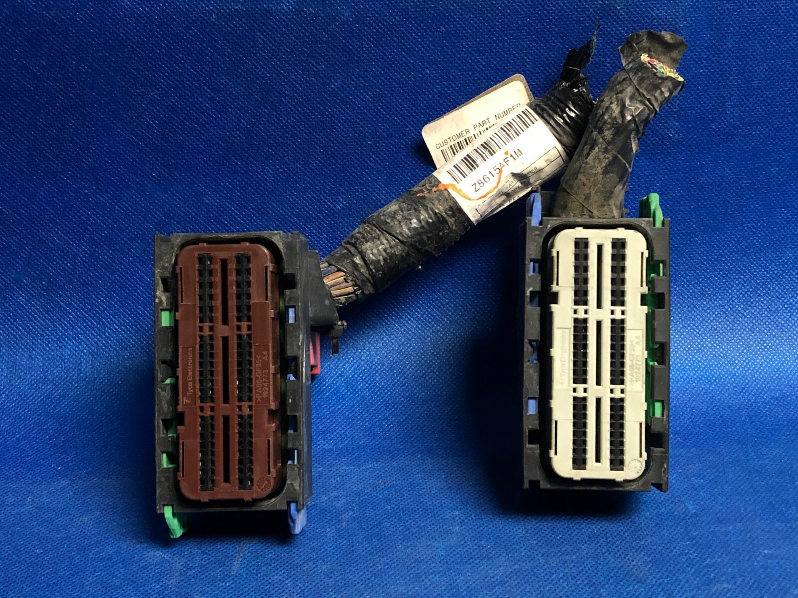 WIRING HARNESS PLUG CONNECTOR 11 DODGE JOURNEY 3.6 ECU PCM ECM MODULE ...