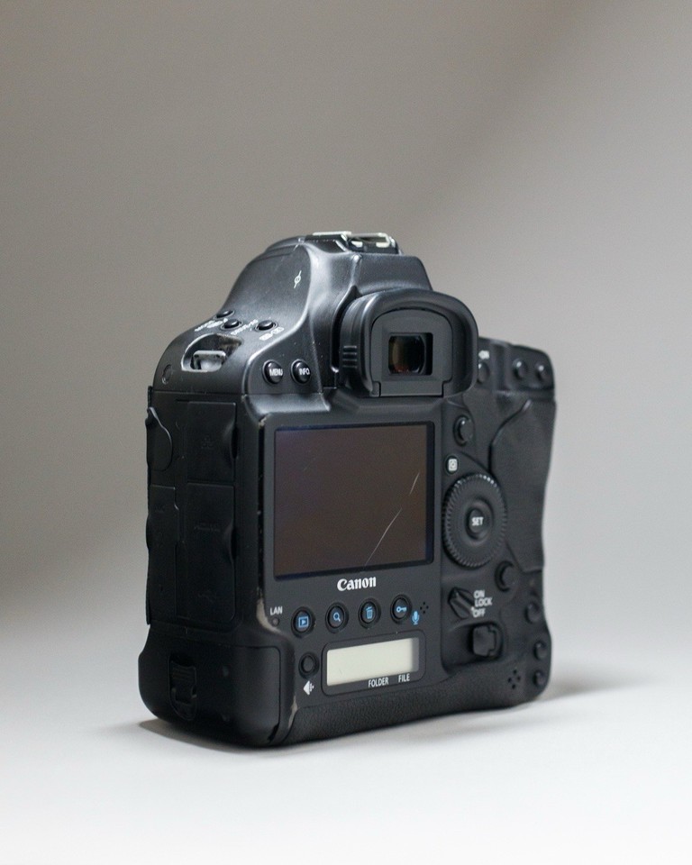 Canon EOS 1DX 1D X Mark II 20.2 MP Camera - 184k Clicks + 128gb CFast ...