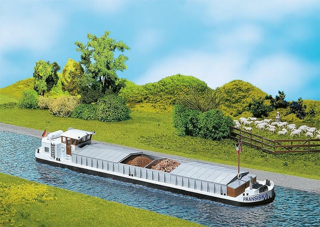 HO FALLER River Cargo Boat / Barge With Crew Cabin Model Kit # 131006 ...