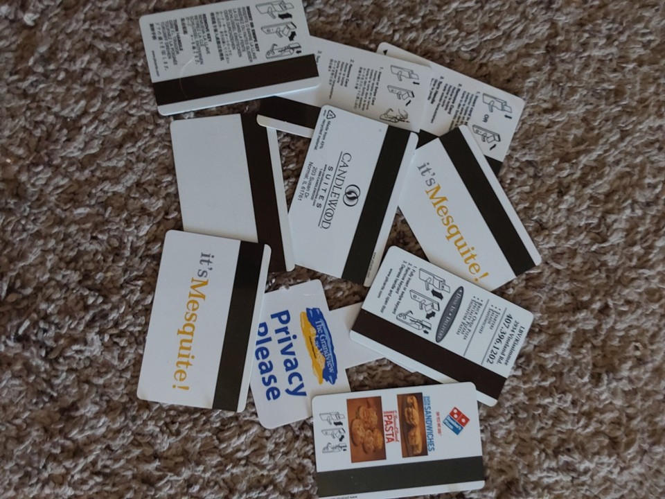 10 VINTAGE MIXED HOTEL KEY CARDS - BIG TEXAN FREE STEAK / CASA BLANCA ...