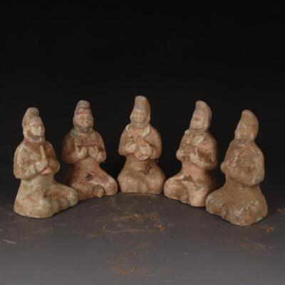 Han and Tang Dynasties Male Pottery Figurines Clay Figurines Old ...