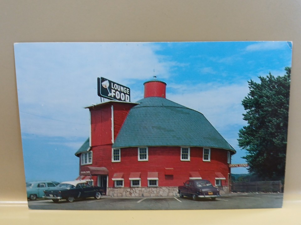 Vintage RPPC Postcard - Spring Green Wisconsin Rock's Round Barn Lounge ...