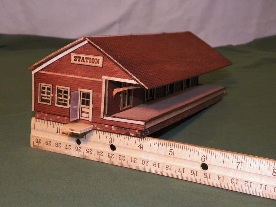 HO Scale Train Station Kit | eBay