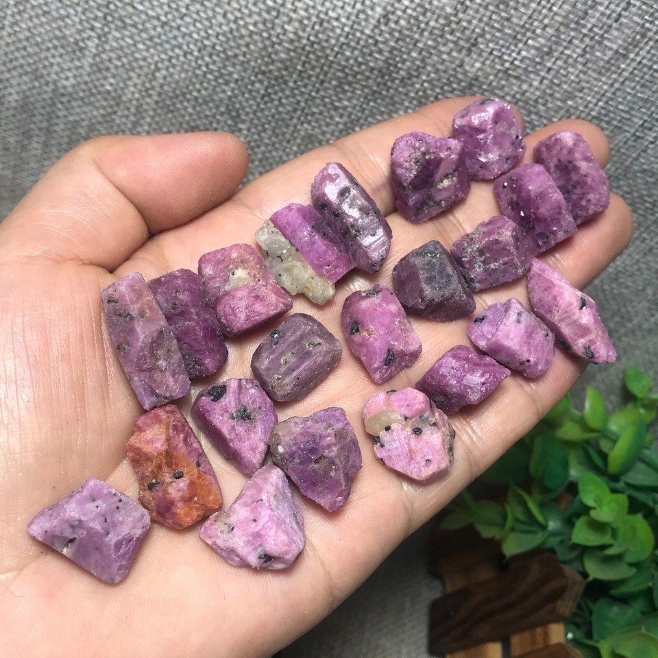 103g 22pcs Red Corundum Ruby Crystal Rough Mineral Specimen healing 75 ...