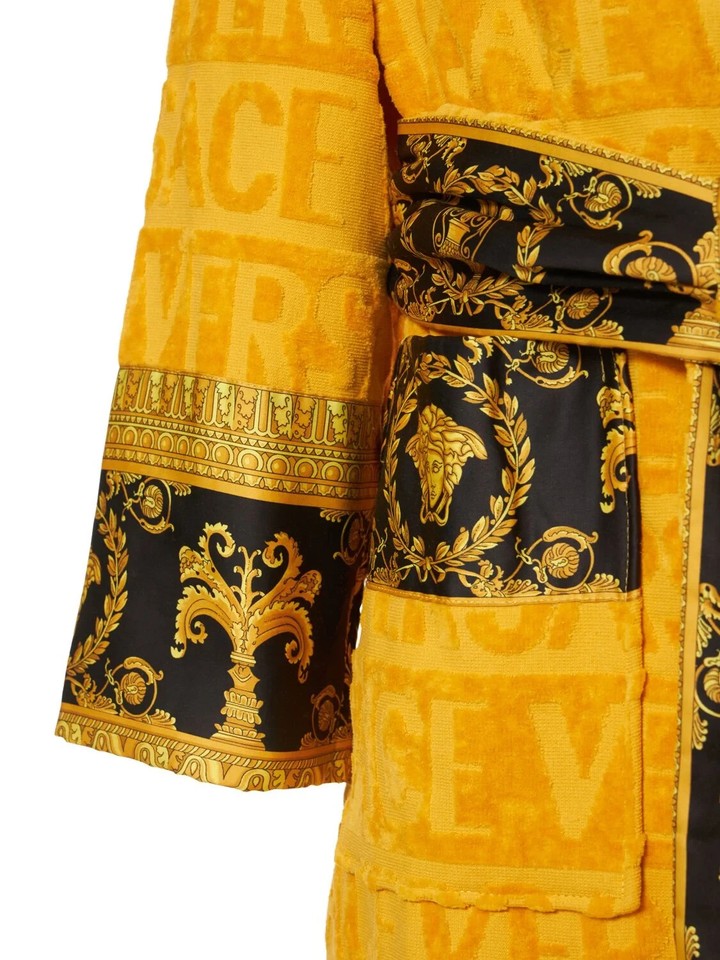 VERSACE UNISEX BAROQUE & ROBE MEDUSA BATHROBE - GOLD | eBay
