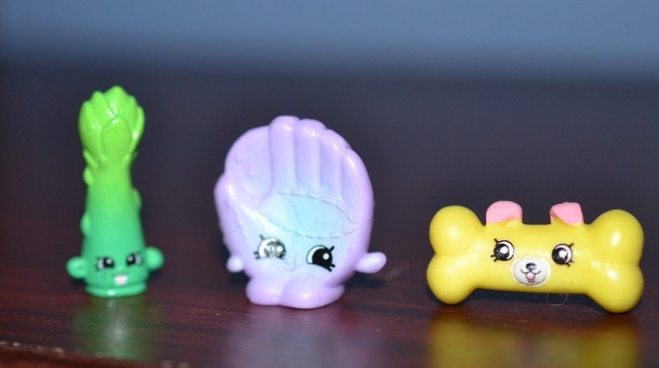 6 Shopkins Sweeps, Taco Terrie, Bone-Adette, Aspara Gus, Prickles ...
