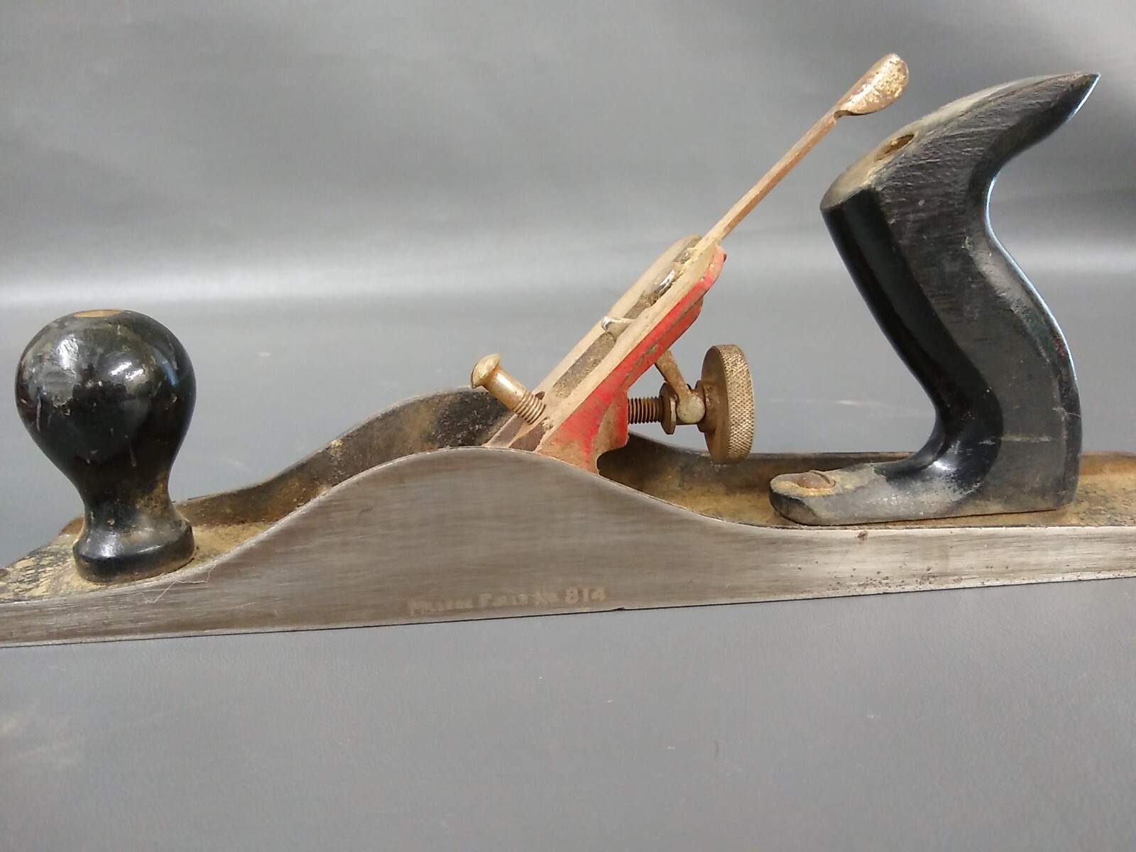 Lot TOOLS CARPENTER WOODWORKING Scraper Brace Bit Plumb Bob Wood Plane ...