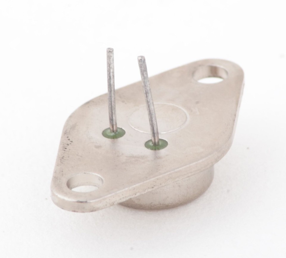 2N3583 MOTOROLA SILICON NPN TRANSISTOR 35 W 1 A ~ 2N3583 40322 TA2510 ...