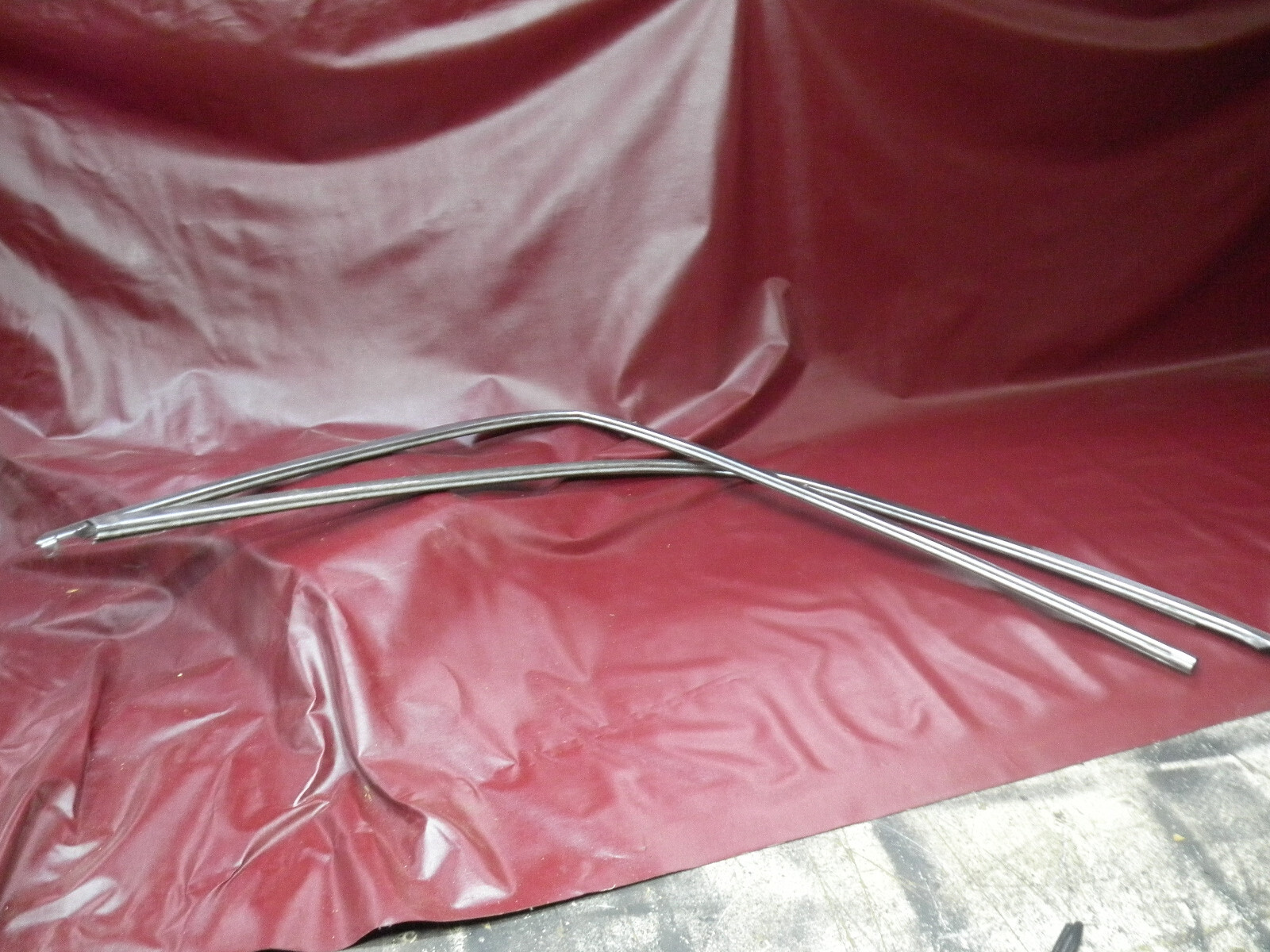 1967 1968 Pontiac convertible pinch weld boot well trim molding ...